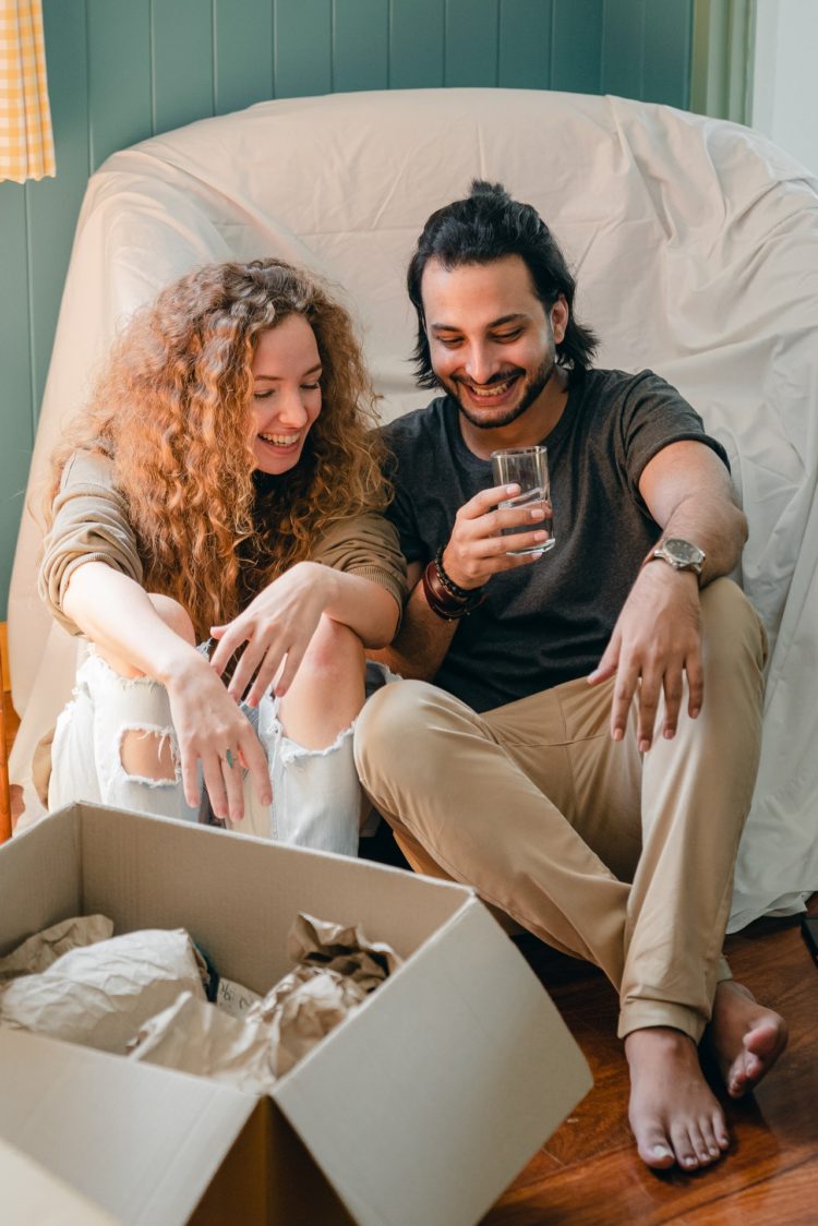 16 Best Long Distance Relationship Tips That Make Your Relationship ...