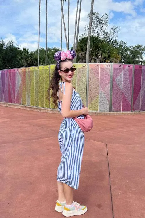 40+ Trendy Disney Outfits for Spring, Summer, Fall and Winter - Girl ...