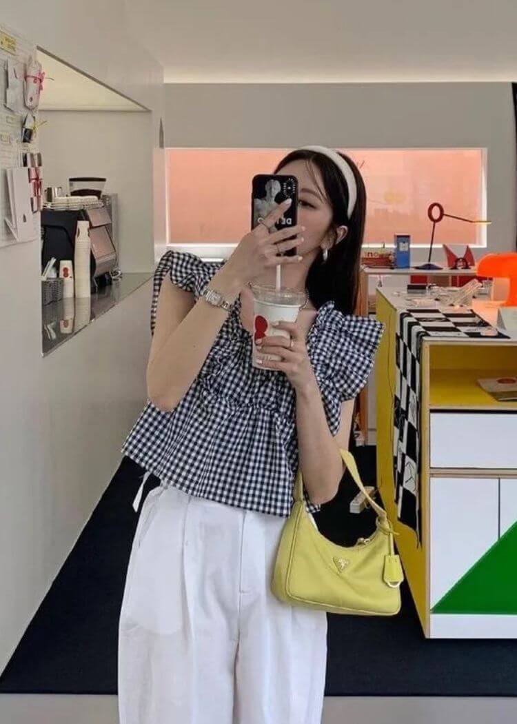 90+ Cute Korean Girl Outfits Ideas: Ultimate Korean Fashion Guide - Girl Shares Tips