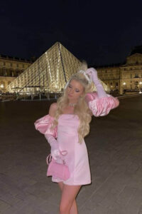 40+ Stylish Birthday Outfits for Women for a Glam Celebration - Girl ...