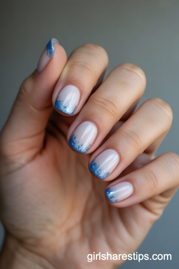 21 Gorgeous Blue and White Nails Designs That Will Elevate Your ...
