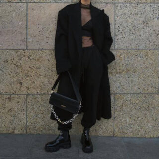 70+ Classy Goth Outfits For An Elegant Mysterious Vibe [2023]: Gothic ...