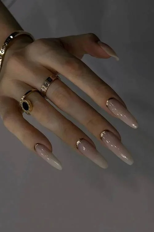 40+ Fall Minimalist Nails: Classy, Simple, Elegant - Girl Shares Tips