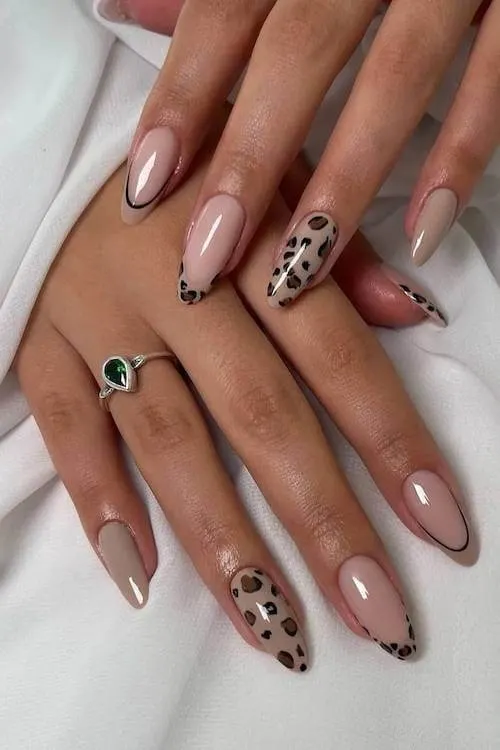 40+ Fall Minimalist Nails: Classy, Simple, Elegant - Girl Shares Tips