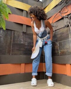 How To Wear Crocs: 70+ Stylish Crocs Outfit Ideas To Look Chic And ...