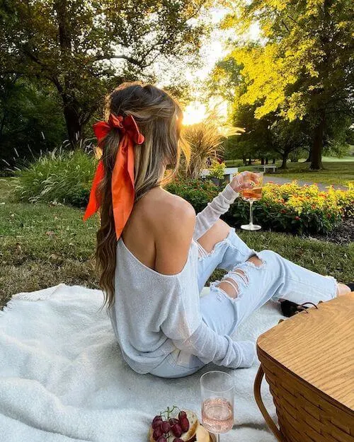 70+ Aesthetic & Cute Picnic Outfit Ideas: What To Wear To A Picnic - Girl Shares Tips