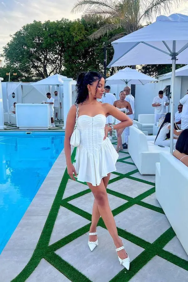 17+ Trendy Classy Pool Party Outfit Ideas You Have to See - Girl Shares ...