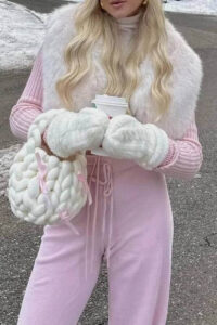 40+ Perfect Snow Outfit Ideas to Elevate Your Winter Wardrobe | Fashion ...