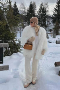 40+ Perfect Snow Outfit Ideas to Elevate Your Winter Wardrobe | Fashion ...