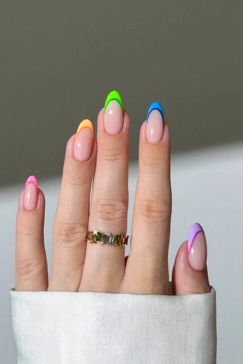 40+ Pretty & Trendy Short Summer Nails for a Bright Stylish Vacation ...
