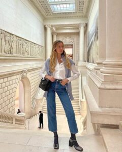 What To Wear To Museum And Art Gallery: 50+ Stylish Museum Outfits For ...