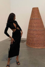 What To Wear To Museum And Art Gallery: 50+ Stylish Museum Outfits For ...