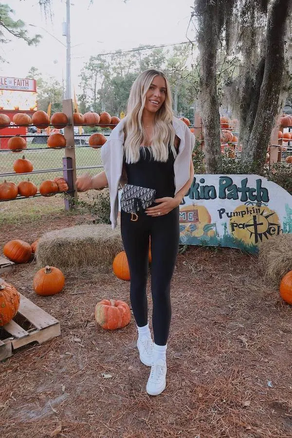 What To Wear To Pumpkin Patch: 50+ Trendy Cute Pumpkin Patch Outfits ...