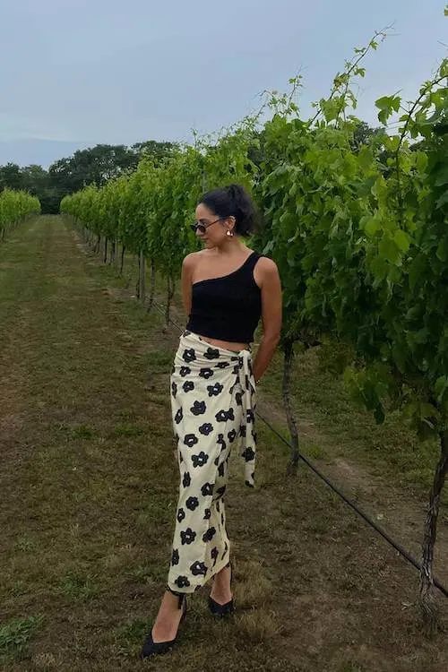 30+ Stylish Winery Outfit Ideas for Spring Summer for a Day of Wine ...